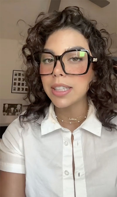 Une serveuse dit qu'elle s'est fait 3400$ en une semaine en travaillant ...
